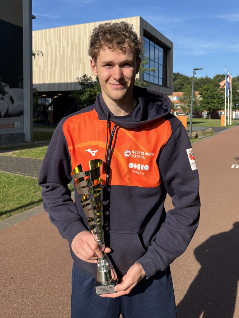 MVP Tom Koops naar Paris Volley na topseizoen bij Orion Stars - Tijd ...